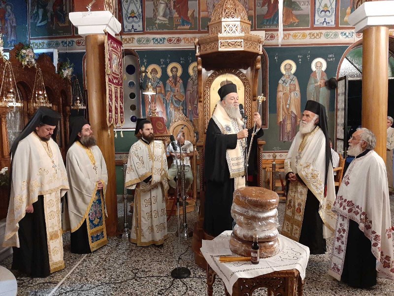 Μητροπολίτης Χαλκίδος Χρυσόστομος:Η Εκκλησία και η Θεία Ευχαριστία ...