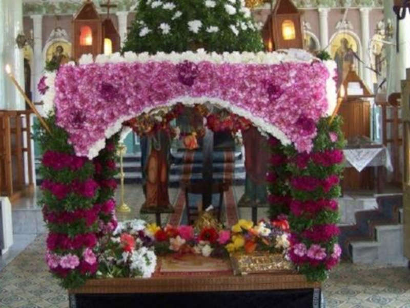 Ο Επιτάφιος, ο Εσπερινός και η Αποκαθήλωση του Εσταυρωμένου - STEREA NEWS