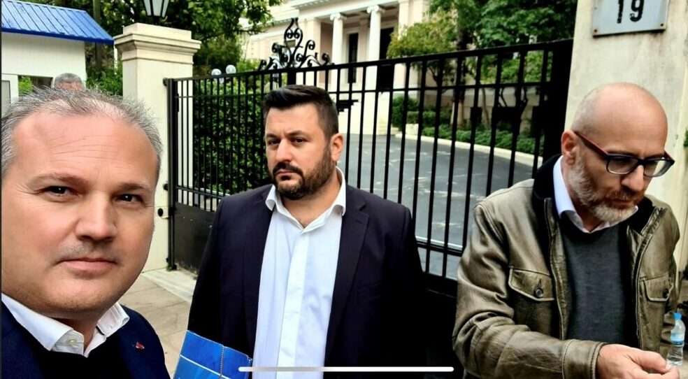 Συνάντηση με Γιάννη Οικονόμου είχε χθες ο Πρόεδρος του Σωματείου ...