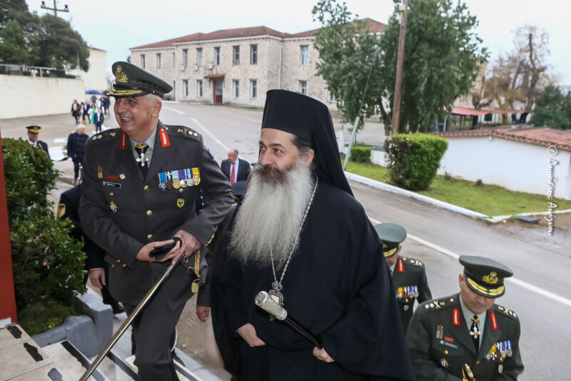 Ο Φθιώτιδος Συμεών στην παράδοση-παραλαβή της διοίκησης του ΚΕΥΠ ...