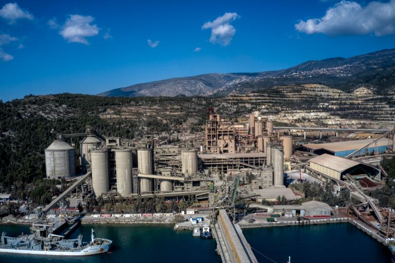 Ο εκνευρισμός της ΑΓΕΤ Holchim - STEREA NEWS