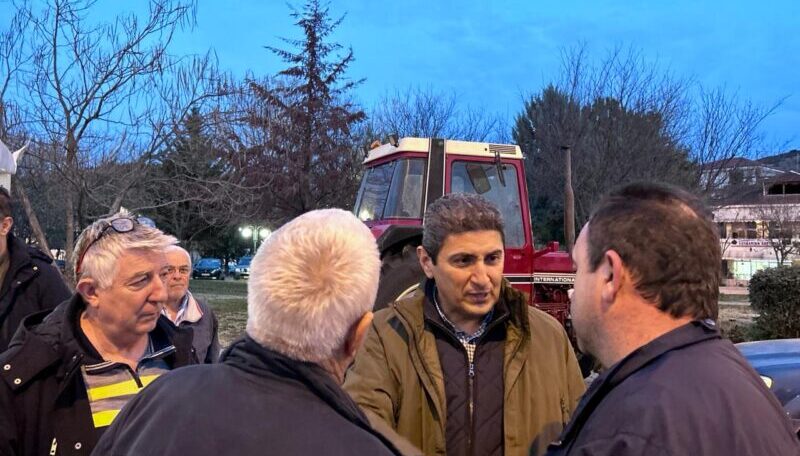 Τους αγρότες επισκέφθηκε ο Λευτέρης Αυγενάκης στο Νέο Μοναστήρι Δομοκού ...