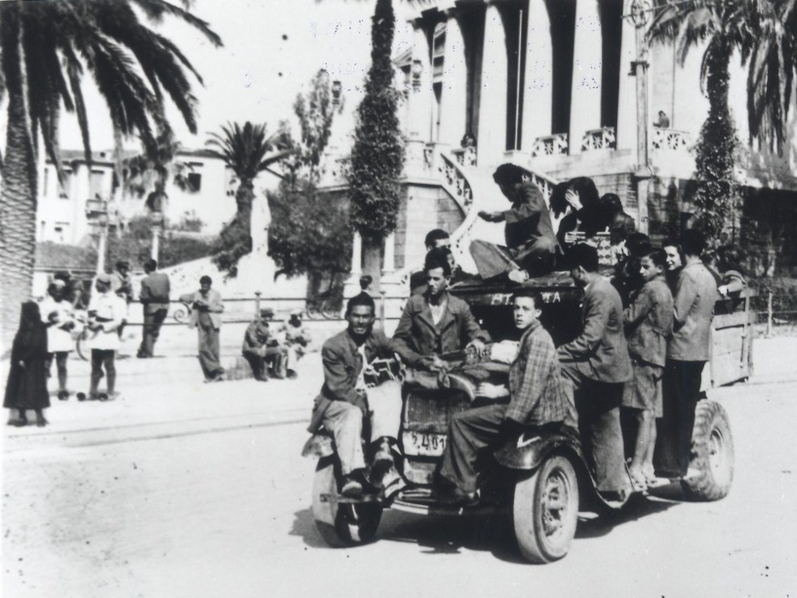 28η Οκτωβρίου - Ο Γιώργος Σεφέρης και ο Γιώργος Θεοτοκάς γράφουν για ...
